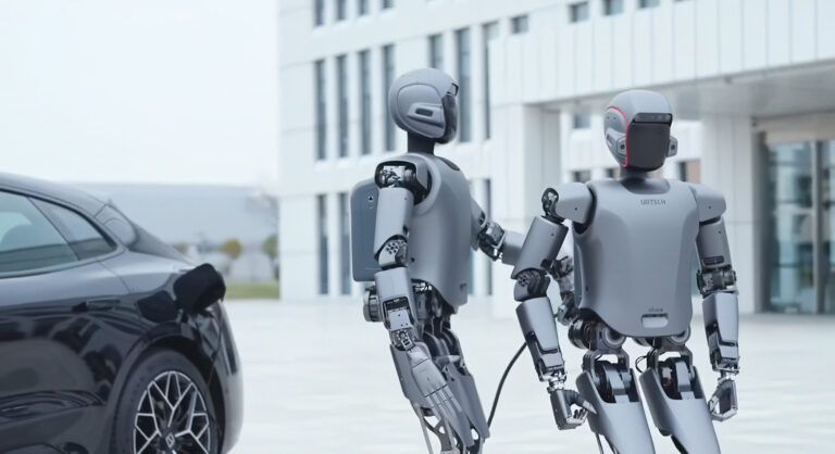 Zeekr shows humanoid robotic robots charging their EV cars - Robotics ...