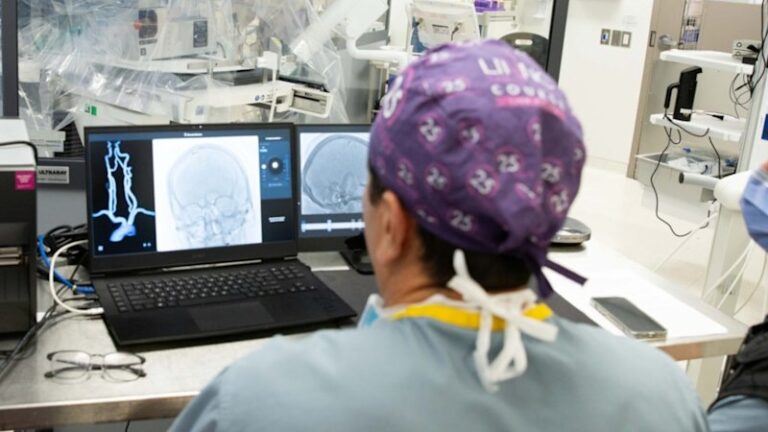 Australian startup completes world's first remote robotic surgery ...